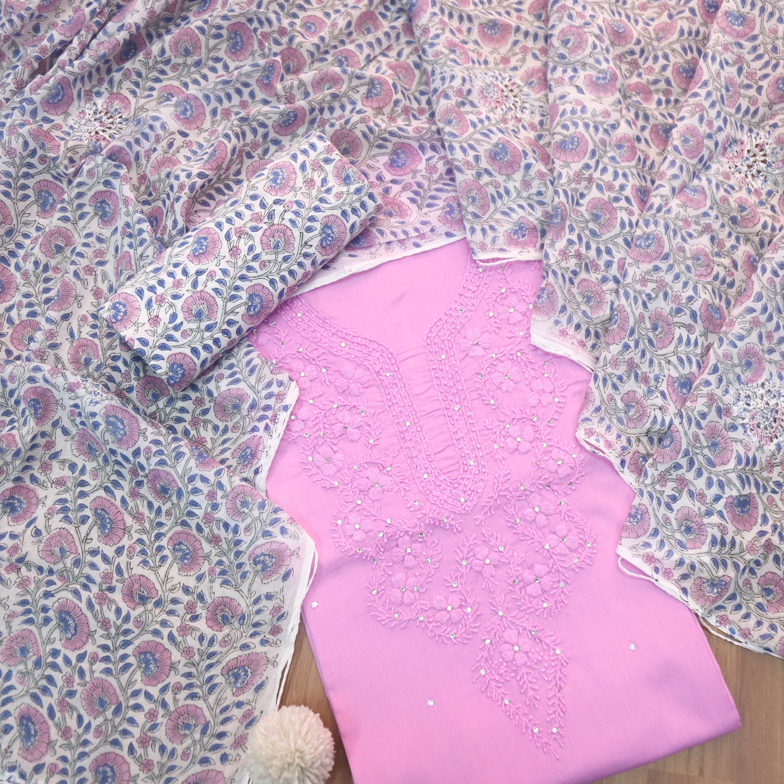 Ruaa Powder Lilac Thread Embroidered Neck with Stone Work Cotton Suit ...