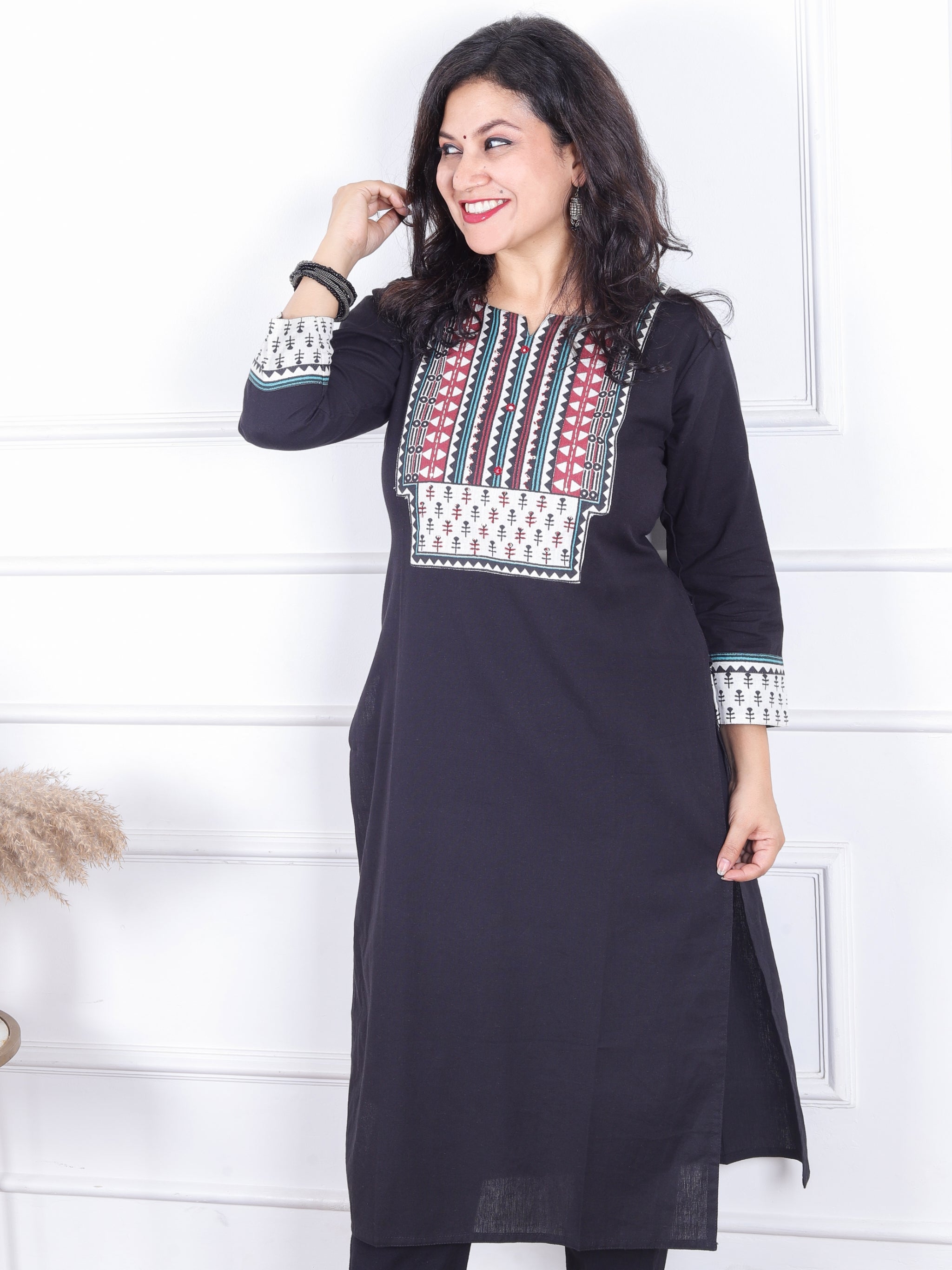Sadhgi Ebony Black Triangle Printed Yoke with Kantha Detailing Cotton ...