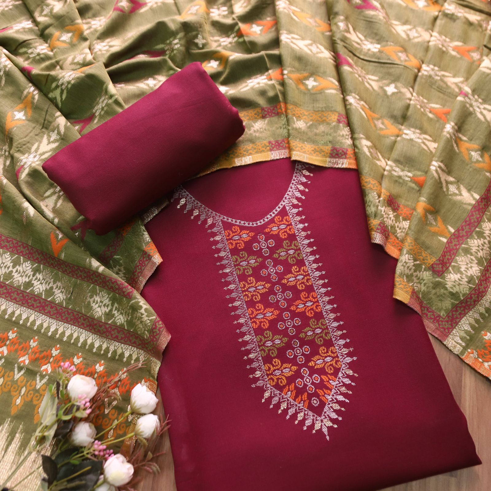 इशानी Burgundy Wine Thread Weaved with Zari Work Semi Pashmina Winter ...